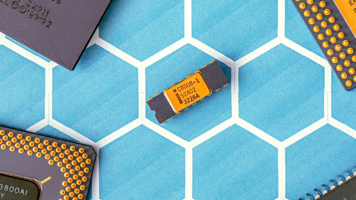 Yocto & Wind River: The Most Advanced Embedded Linux Distribution ... Yocto & Wind River: The Most Advanced Embedded Linux Distribution ...