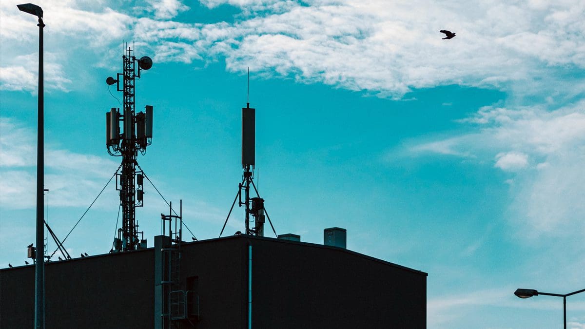 Could Cell Coverage in Your City Effectively Manage Your Lighting ...